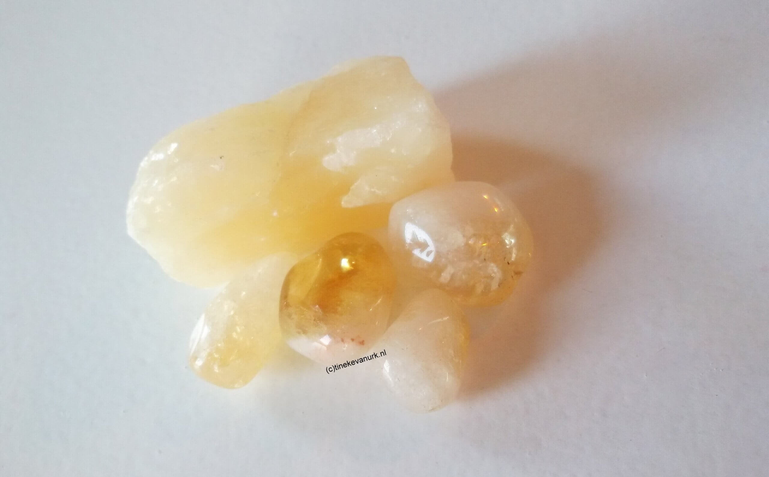 De zonnige edelsteen Citrien - Tineke van Urk